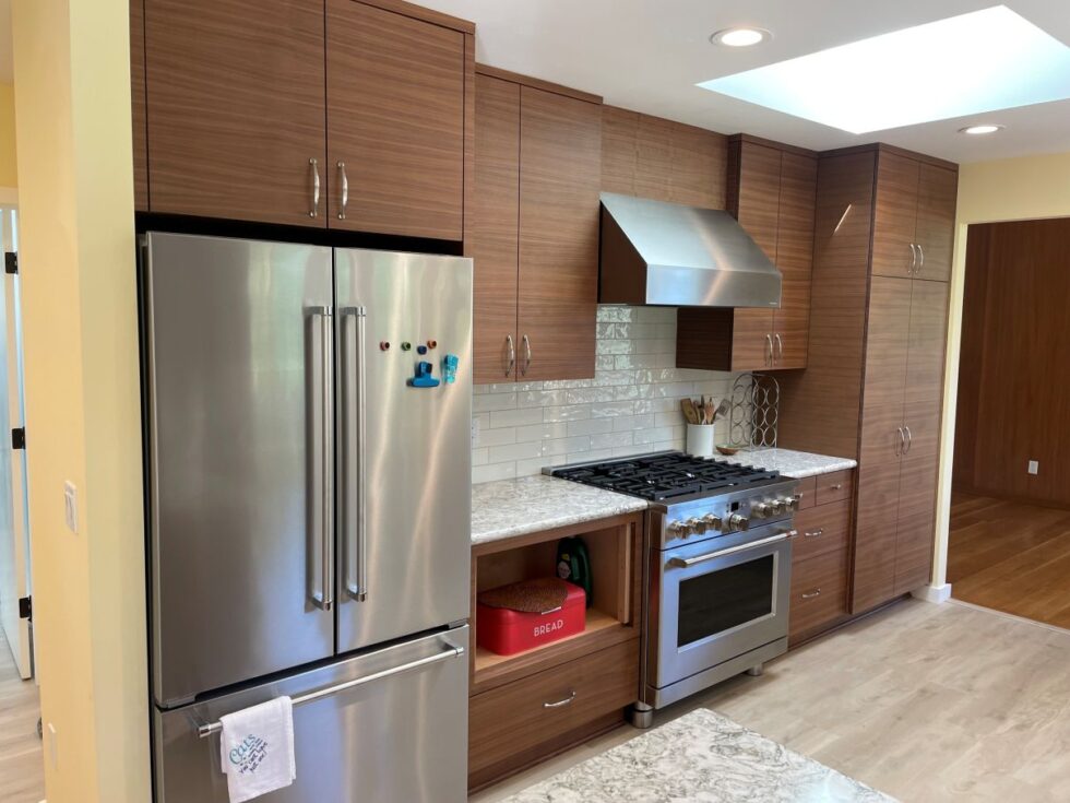 Quarter-sawn walnut cabinet fronts - Elements Manufacturing